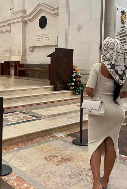 Georgina Rodriguez's Luxury Handbag Collection. How Much Do Her Bags ...