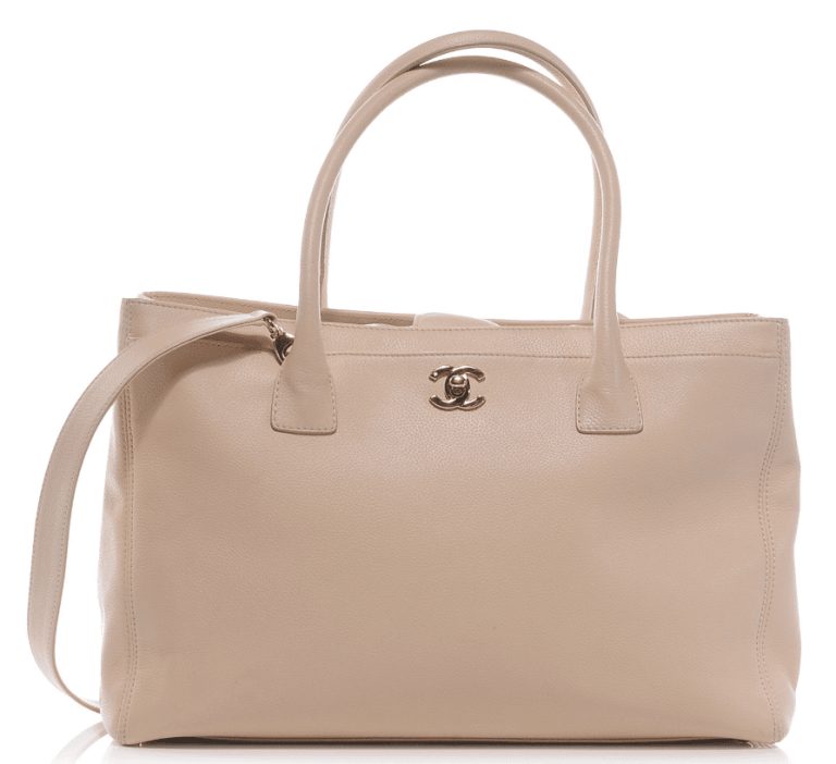 Chanel Cerf Tote: A Complete Guide. Is It Worth Buying In 2024? – Luxe ...
