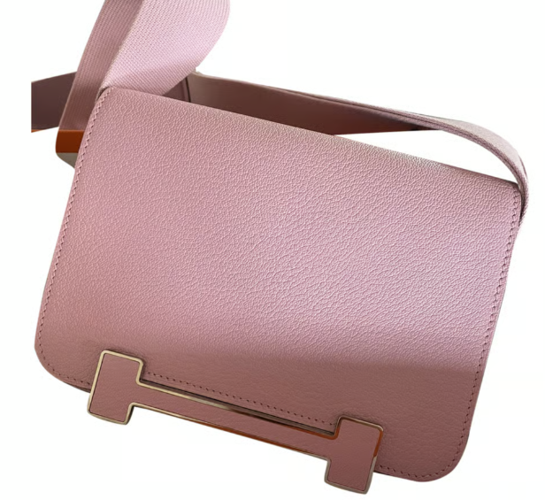 Hermès Geta Bag Guide: Size, Price & More: Should You Take the Plunge? - Luxe Front