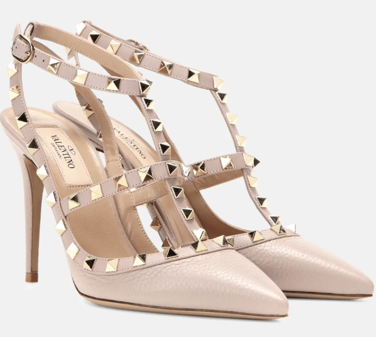 15 Best Designer Shoes for Wide Feet - Luxe Front